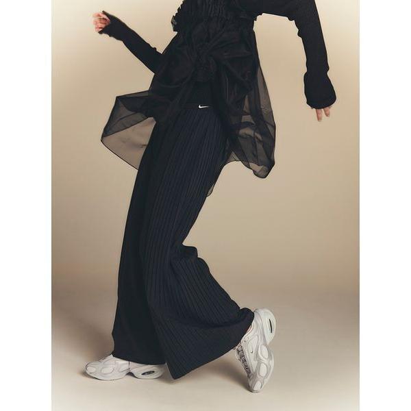 ZOZO問い合わせ番号:100415581ショップ:emmi，エミブランド:NIKE，ナイキ，emmi，エミ商品名:【NIKE】PLEATED PANTカテゴリ:アウトドア/スポーツ>スポーツグッズブランド品番:IM7460-010素...