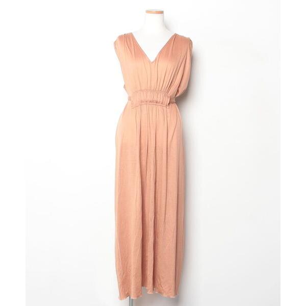 参考価格：40，700円発売時期：2021年06月コンディション：A（使用感なし）数回使用した程度で使用感が感じられないアイテム付属品：ベルト参考商品名：【別注】BAUME×TOMORROWLAND リヨセルジャージー  ウエストマークロン...