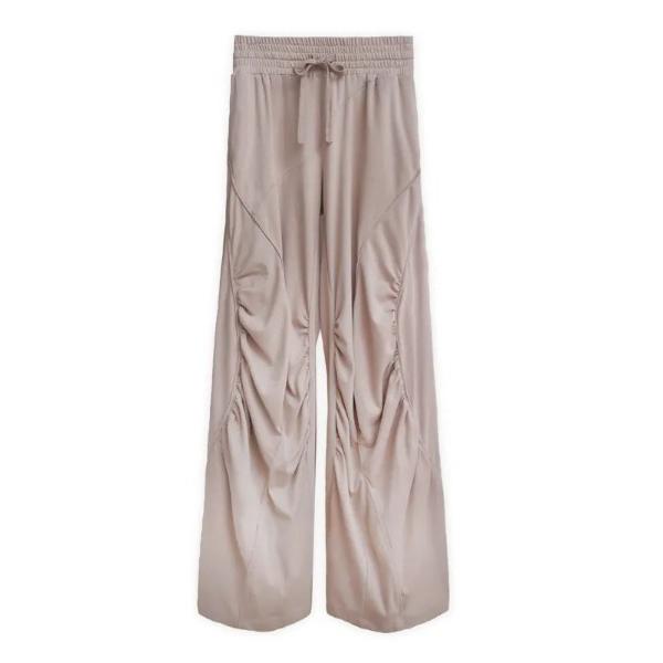 ZOZO問い合わせ番号:100488175ショップ:Seivson，セイヴソンブランド:Seivson，セイヴソン商品名:【Seivson】Cyber Girl Futuristic Gathered Track Pantsカテゴリ:パンツ...