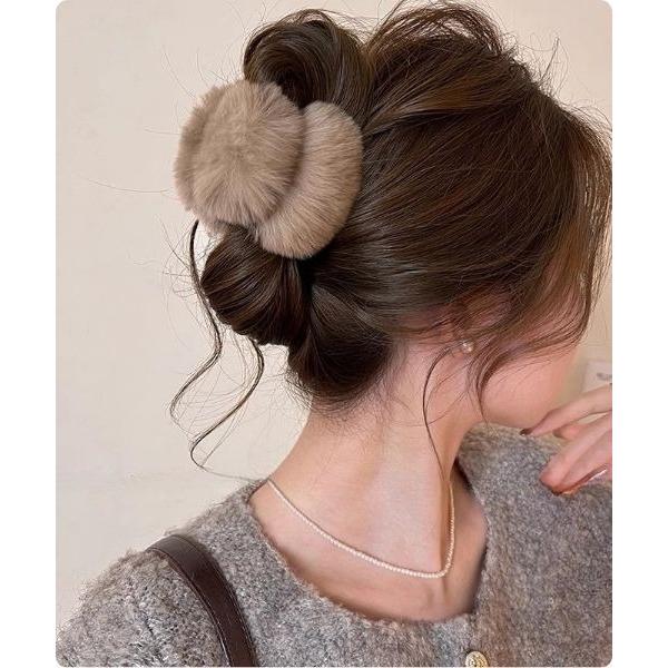 『タイムセール実施中』ZOZO問い合わせ番号:100598491ショップ:Bonjour Sagan，ボンジュールサガンブランド:I.O.E，アイオイ商品名:もこもこリボンヘアクリップカテゴリ:ヘアアクセサリー>バレッタ/ヘアクリップ...