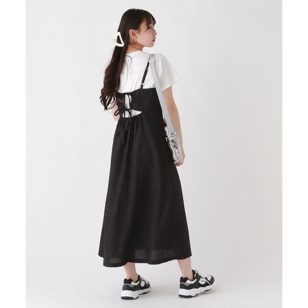 『タイムセール実施中』参考価格：6，930円発売時期：2024年02月コンディション：A（使用感なし）数回使用した程度で使用感が感じられないアイテムすそ周り：ほつれ参考商品名：バックリボンキャミワンピース参考品番：107859【商品に関する...