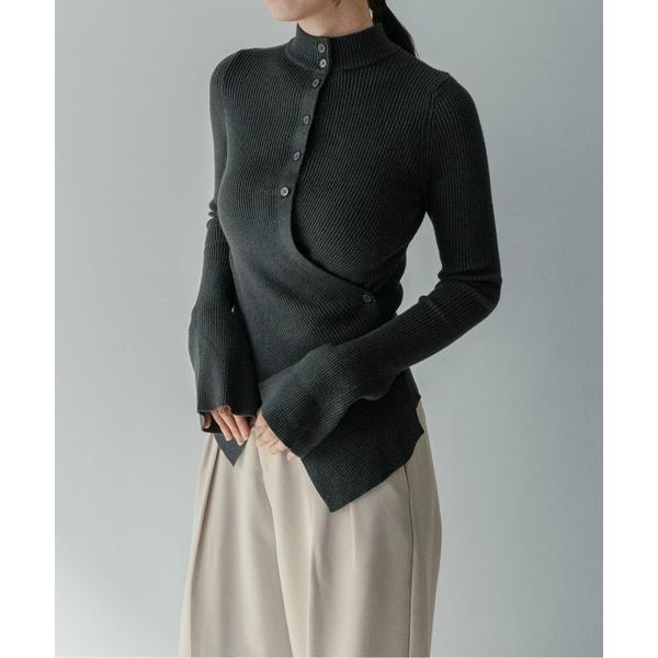 『タイムセール実施中』ZOZO問い合わせ番号:100617696ショップ:by muni:r，バイ ムニールブランド:on:nue，オンニュ商品名:【on:nue】[着用動画あり！/ 5色展開] センターボタンニュアンスリブニットカテゴリ:...