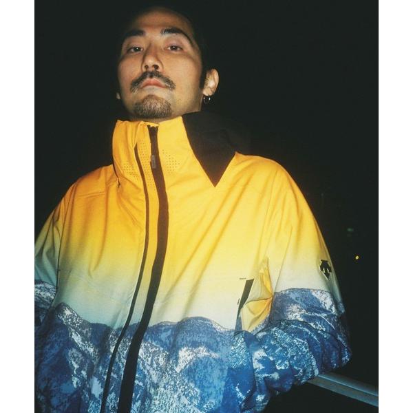 『タイムセール実施中』参考価格：77，000円発売時期：2021年11月コンディション：B（目立つ使用感なし）使用感が少ない、または気にならないアイテム袖口：汚れ付属品：タグ参考商品名：DESCENTE × atmos  S.I.O SCH...