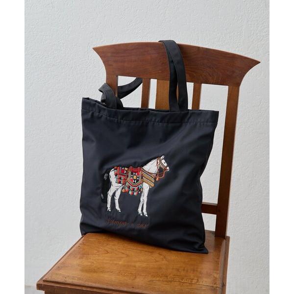 ZOZO問い合わせ番号:100653609ショップ:ear PAPILLONNER，イア パピヨネブランド:ear PAPILLONNER，イアパピヨネ商品名:sampo×earホースサブトートバッグ《撥水/B4サイズ対応》カテゴリ:バッグ...