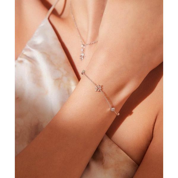 ZOZO問い合わせ番号:100723434ショップ:PR01.，ピーアールワンブランド:vacanza，ヴァカンザ，PR01.，ピーアールワン商品名:vacanza V Class(R)｜オーロラ・シルバーブレスレットカテゴリ:アクセサリー...