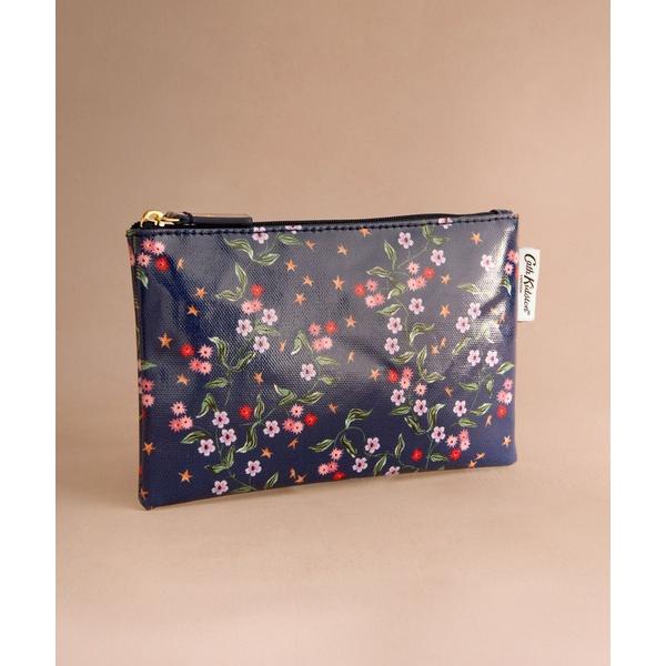 ZOZO問い合わせ番号:100819037ショップ:Cath Kidston，キャス キッドソンブランド:Cath Kidston，キャスキッドソン商品名:ジップド パースTrailing Star Sprigsカテゴリ:財布/小物>...