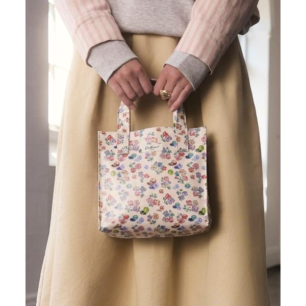 ZOZO問い合わせ番号:100819050ショップ:Cath Kidston，キャス キッドソンブランド:Cath Kidston，キャスキッドソン商品名:スモール ブックバッグ Marble Ditsyカテゴリ:バッグ>トートバッグ...