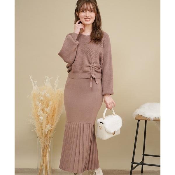 『セール実施中』参考価格：17，600円発売時期：2022年10月コンディション：C（やや使用感あり）使用感があり、やや気になる傷や汚れがあるアイテム前身頃：ほつれ、毛玉参考商品名：サイドリボンニットセット参考品番：5263025【商品に関...