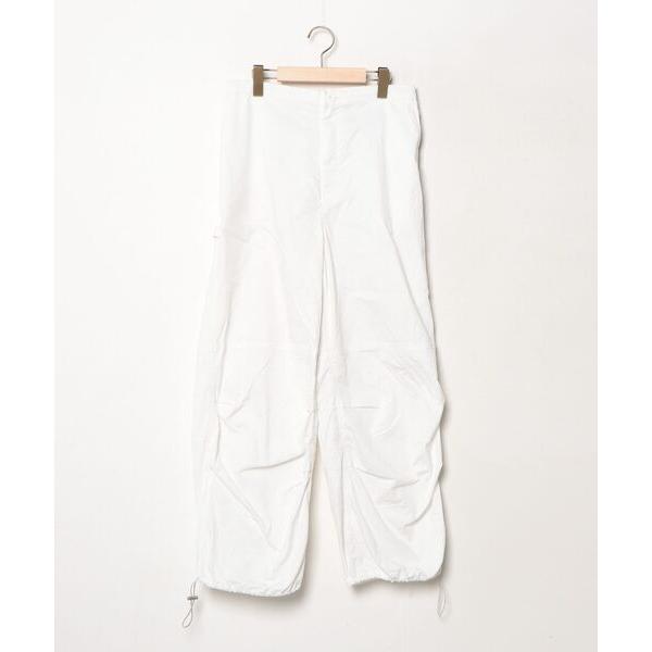 『セール実施中』参考価格：20，900円発売時期：2022年04月コンディション：C（やや使用感あり）使用感があり、やや気になる傷や汚れがあるアイテム前身頃・後身頃：汚れ参考商品名：【MATURED/マチュアード】パラシュートパンツ参考品番...