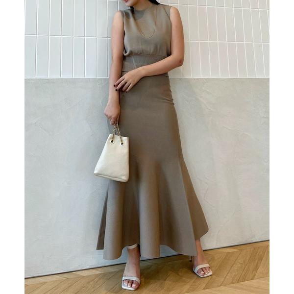 参考価格：23，100円発売時期：2024年06月コンディション：A（使用感なし）数回使用した程度で使用感が感じられないアイテム参考商品名：ウエストリブクロップドニットセットアップ参考品番：1524331220-0【商品に関する注意事項】・...