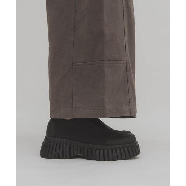 『セール実施中』ZOZO問い合わせ番号:100883841ショップ:KBF，ケービーエフブランド:KBF，ケイビーエフ商品名:チャンキーソールパファースリッポンカテゴリ:シューズ>スニーカーブランド品番:KBA7-2HA061素材:ア...