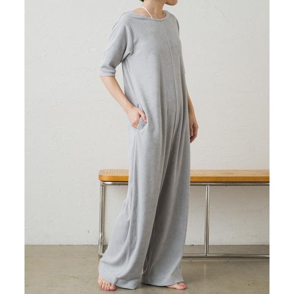 『タイムセール実施中』参考価格：7，150円発売時期：2023年03月コンディション：C（やや使用感あり）使用感があり、やや気になる傷や汚れがあるアイテム内側・すそ周り：毛玉全体的：汚れ参考商品名：【earthy_】 パイルオールインワン参...