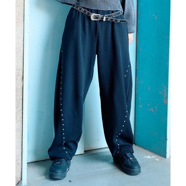 ZOZO問い合わせ番号:100974643ショップ:NARUMIYA ONLINE，ナルミヤ オンラインブランド:LOVETOXIC，ラブトキシック商品名:【LTXC】【起毛】スタッズカーブスウェットパンツカテゴリ:パンツ>スウェット...