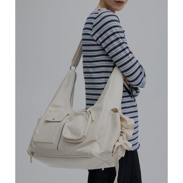 『セール実施中』ZOZO問い合わせ番号:100979668ショップ:AMERI VINTAGE，アメリビンテージブランド:Ameri，アメリ商品名:VOYAGER BIG BAGカテゴリ:バッグ>ショルダーバッグブランド品番:0126...