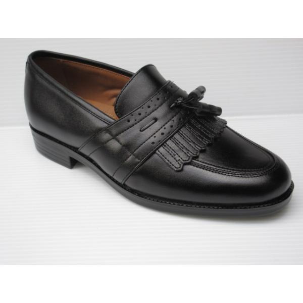Alchemyのタッセルスリッポンの本革ビジネスシューズ。ワイズはゆったりの3Eワイド。足の納まりが良く、締め付け感がないので快適な履き心地。ハイヴァリューハイコスパシューズです。■商品名：Alchemy RP015■色：黒■サイズ感：個人...