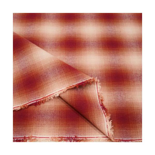 Yarn-Dyed Dobby Check新潟産特有の織りと仕上げにより絶妙な風合いを醸し出しています。タテヨコともに同色系の濃度差の少ない配色でチェックを表現しております。<規格>素材：綿100％布幅：108〜110ｃｍ生産地...