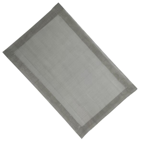 ・【ハイパフォーマンスセット】焚き火台本体、五徳x2枚、オーブン調理板、専用収納ケースのすべてを標準装備。・【風格漂う無骨な焚き火台】製造工程の多くを職人による手作業で形作り、量産型モデルでは得難い唯一無二の存在感が所有欲を満たします。・【...