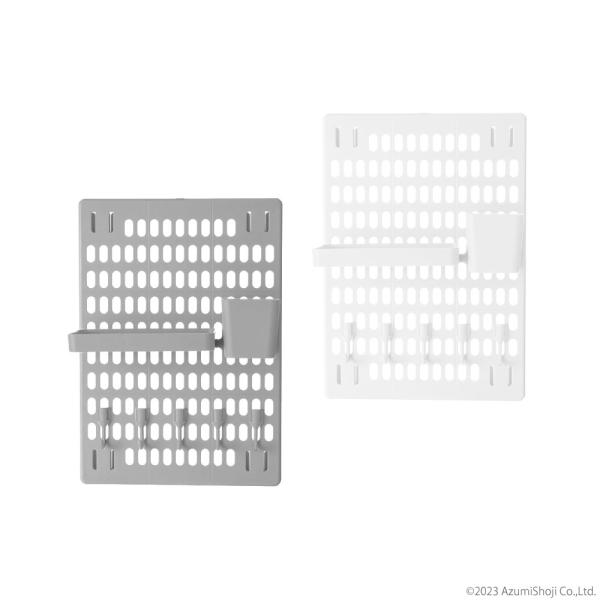 【両面シール付き】ボードの裏の四隅に両面シール付きなのでマグネット等がくっつかない場所でも大丈夫！【デッドスペース】一人暮らしの方など、狭いキッチンの方でも壁掛けなのでデッドスペースを有効活用できます！【選べる2色】ホワイトとグレーの２色展...