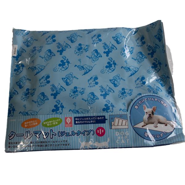 敷くだけでひんやり快適！電気不要で安心・安全に使えるペット用冷感ジェルマットです。暑さに弱い犬や猫の熱中症対策に最適で、ベッドの下に敷くだけで手軽にクールダウンできます。・内部には冷却ジェルを使用しており、自然なひんやり感でペットの体温上昇...
