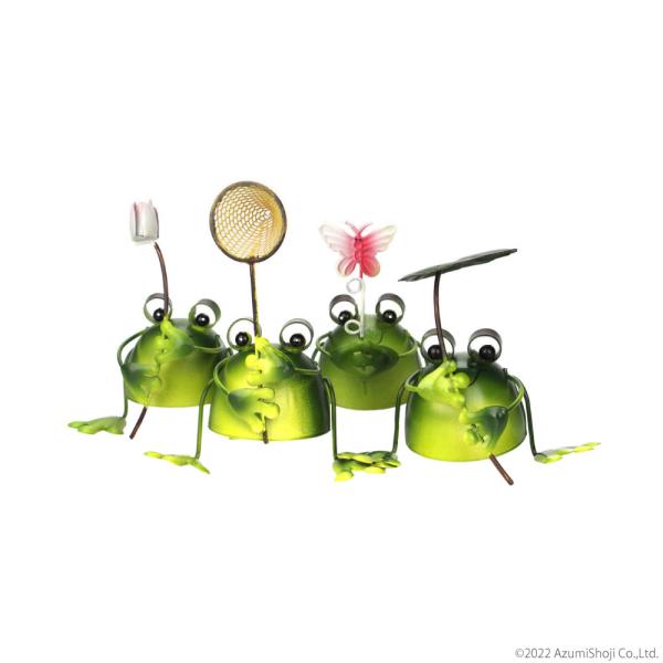 【かわいい】かわいらしい小さなカエルのオブジェの４個セットです！それぞれ手に持っているものが違う点もポイント♪【場所】デスクの上や窓際に是非！玄関に芝をひいてその上に飾るのもおススメです♪【材質】ブリキ製なので懐かしい雰囲気も♪また、耐久性...