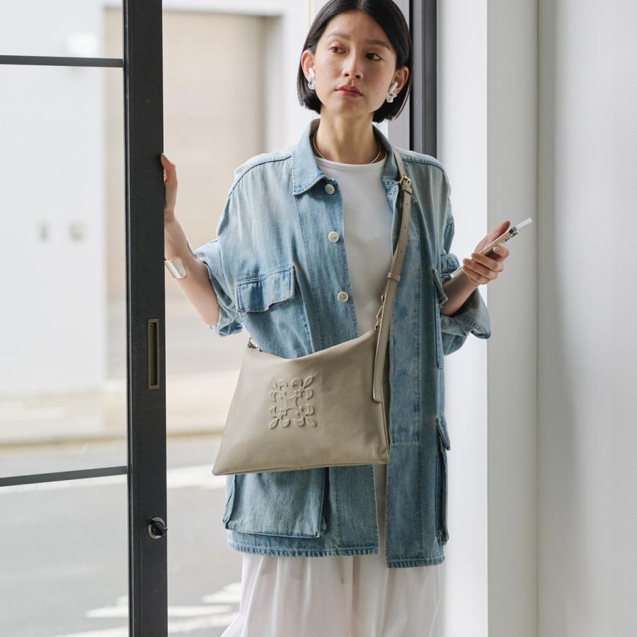 russet ＜本革・370g＞ソフトレザーショルダーバッグ（CE-1547） : マルイ(丸井)Yahoo!店 - 通販 - Yahoo!ショッピング