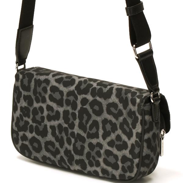 MICHAEL KORS（マイケルコース） KHAI MD DBL PKT FLAP MESSENGER