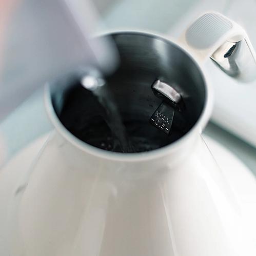 EPEIOS エペイオス ドリップケトル LUX600 スーラージュブラック EK266NBKJP : ブランディングコーヒー - 通販 - Yahoo!ショッピング