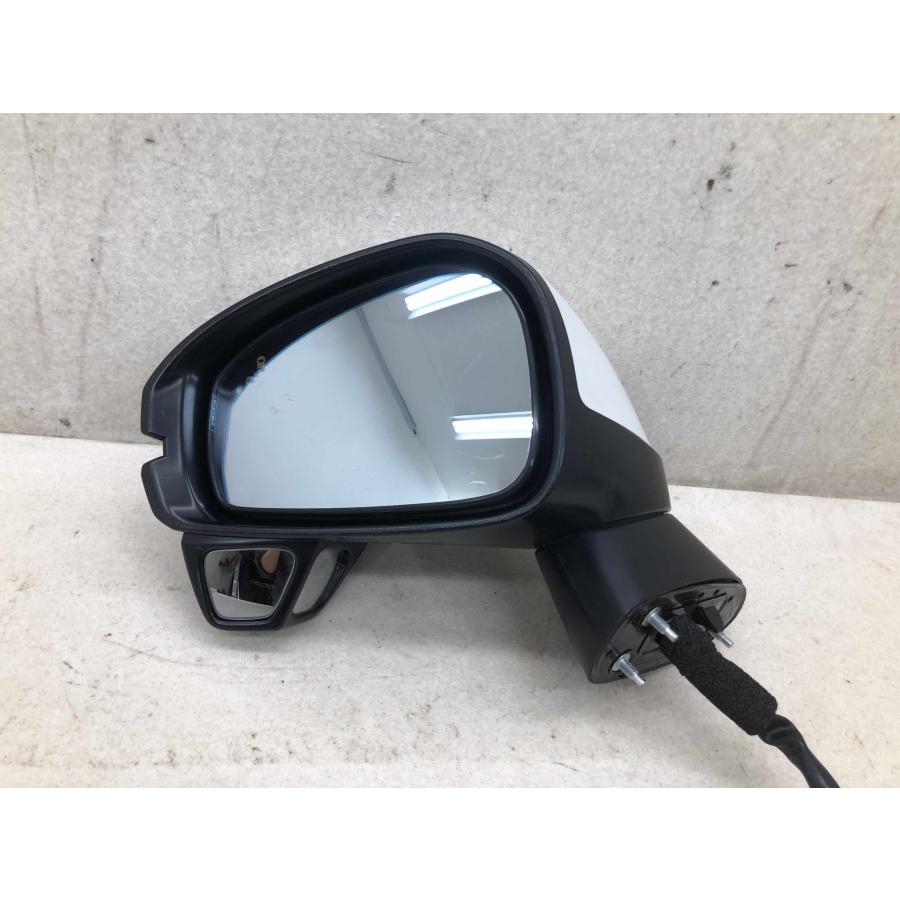 ヴェゼル RV3 RV5 純正 左 ドアミラー M81 J4 : 拓海商事ヤフー店 - 通販 - Yahoo!ショッピング