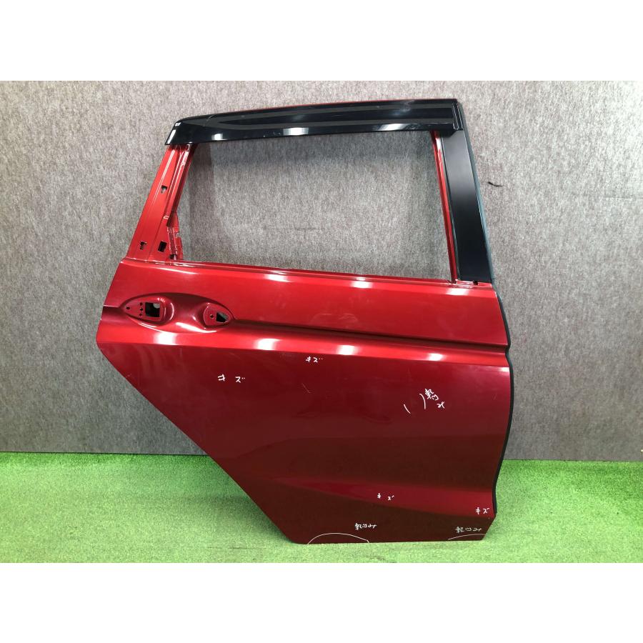 フィット GK3 GP5 純正 右 リアドア : 拓海商事ヤフー店 - 通販 - Yahoo!ショッピング