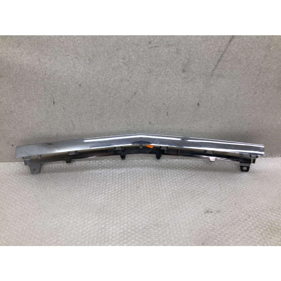 メルセデスベンツ W205 AMG フロントバンパー センターメッキモール A2058851574 : 拓海商事ヤフー店 - 通販 ...