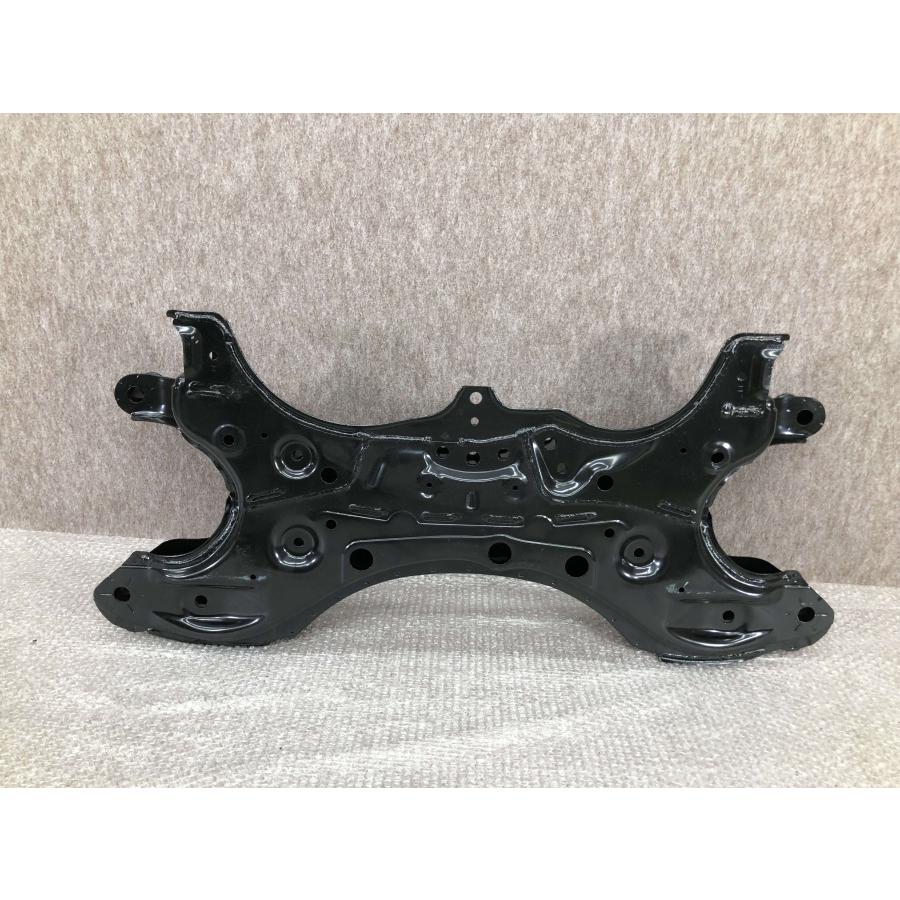 トヨタ 純正 ヴォクシー ZRR80G フロントサスペンションクロスメンバ 51201-28231 : 拓海商事ヤフー店 - 通販 ...