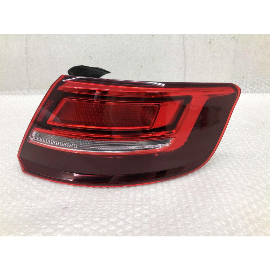 磨き済み アウディ A3 8V テールランプ 右 8V4 945 070/8V4945070 : 拓海商事ヤフー店 - 通販 - Yahoo ...