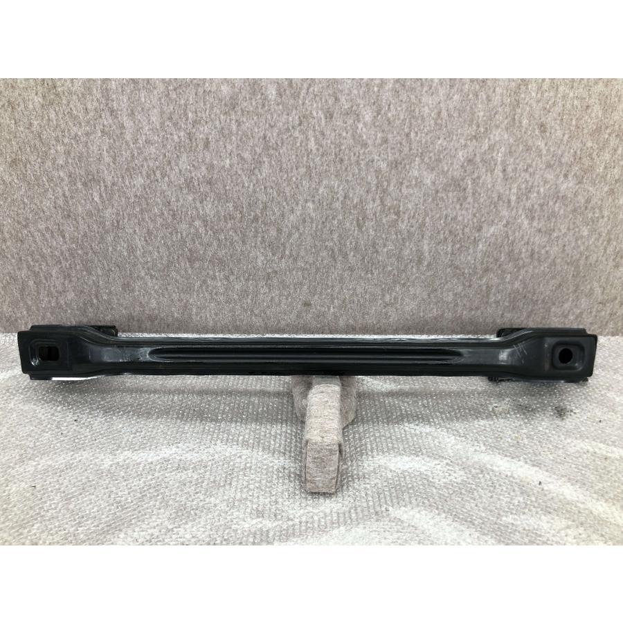 ベンツ Cクラス W205 純正 リアバンパー ホースメント A2056100014 : 拓海商事ヤフー店 - 通販 - Yahoo!ショッピング