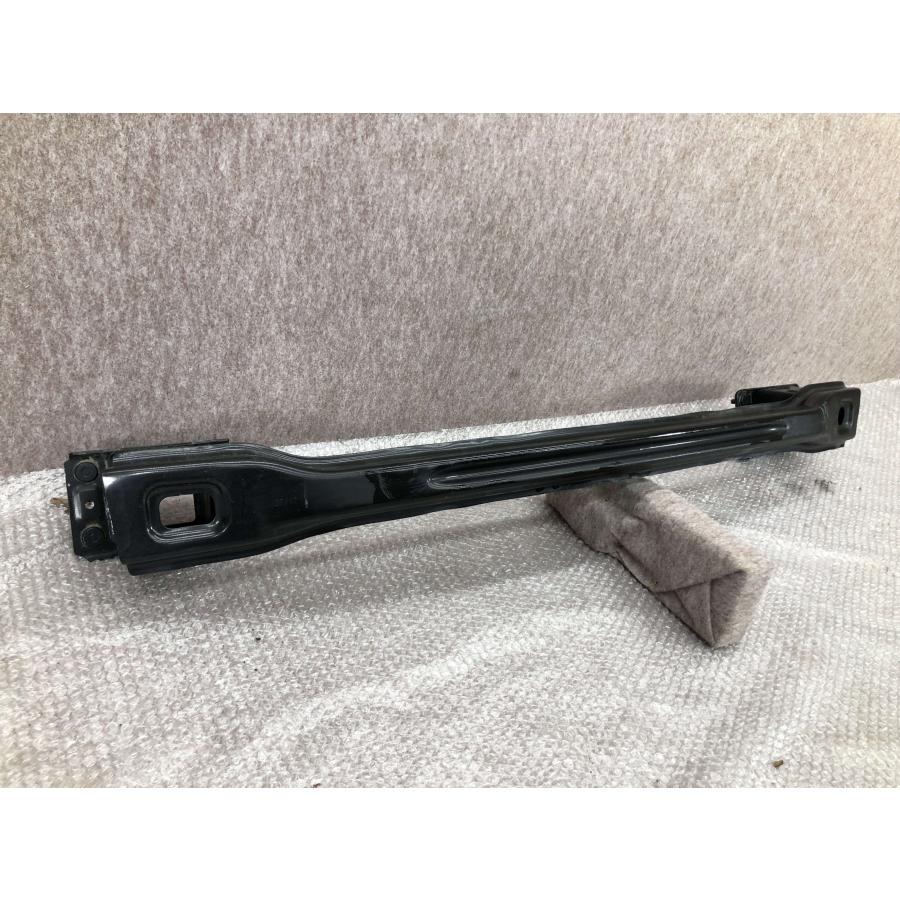 ベンツ Cクラス W205 純正 リアバンパー ホースメント A2056100014 : 拓海商事ヤフー店 - 通販 - Yahoo!ショッピング