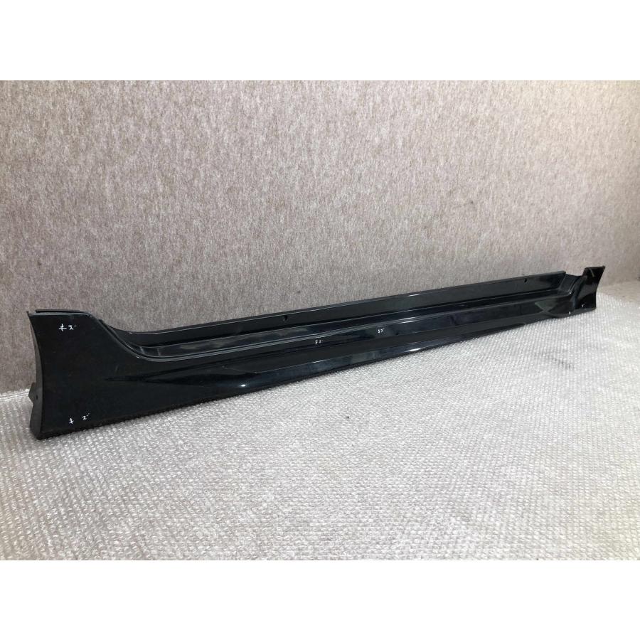 プリウス ZVW50 純正 サイドステップ 右 75850-47030 モデリスタ 76911-690A : 拓海商事ヤフー店 - 通販 ...