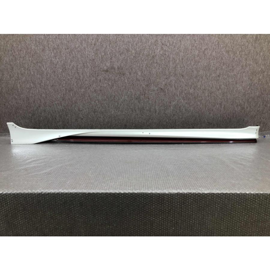 日産 ノート ニスモ E12/NE12 純正 右 サイドステップ 76850-1A92A : 拓海商事ヤフー店 - 通販 - Yahoo!ショッピング