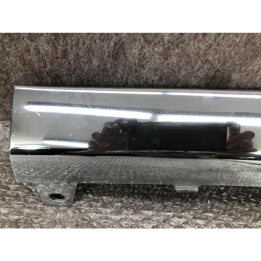 ベンツ W205 Cクラス フロント メッキ モール A2058851574 : 1leb24101108 : 拓海商事ヤフー店 - 通販 - Yahoo!ショッピング