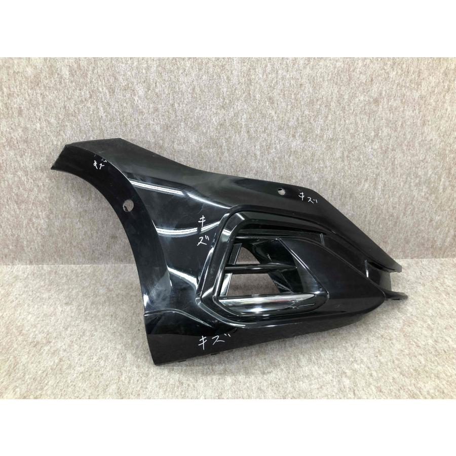 アルテオン Arteon R-LINE(3HDNUF)用 純正フロントバンパー グレー 右側 3G8 807 796 C 3G8.807. ...
