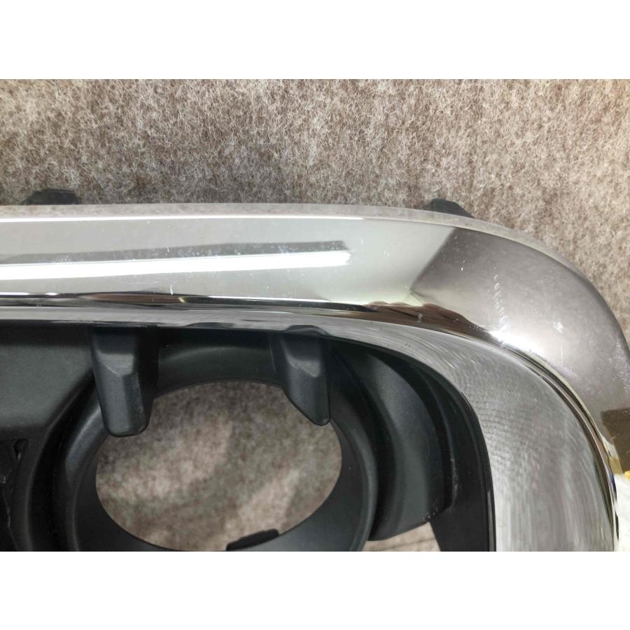 ヴォクシー ZS ZRR80W 前期 純正 フォグカバー左右 52030-28050 52040-28050 : 拓海商事ヤフー店 - 通販 ...