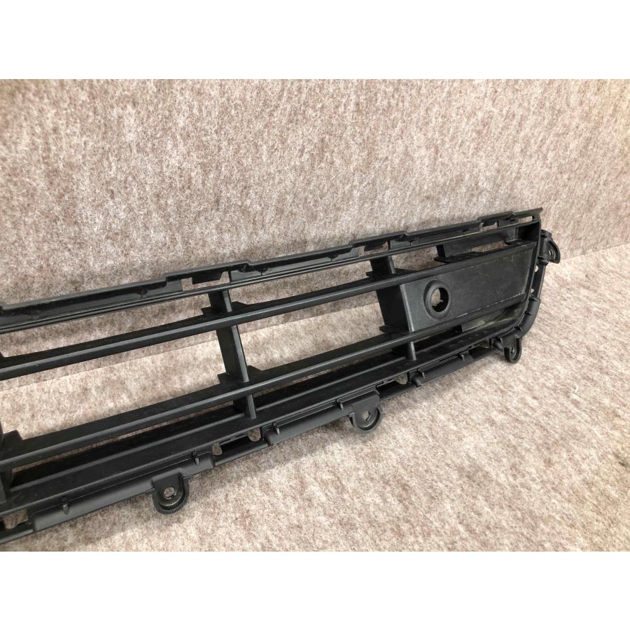 ボルボ XC40 グリル 31449342 : 1lvd24040853 : 拓海商事ヤフー店 - 通販 - Yahoo!ショッピング