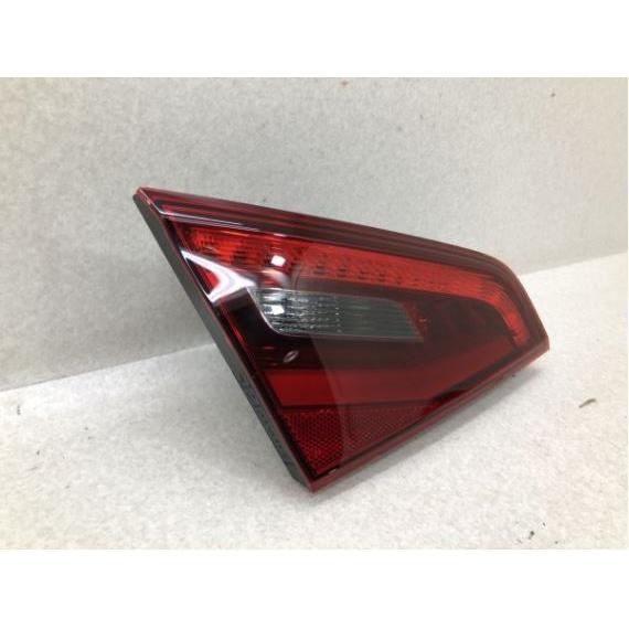 美品 磨き済み アウディ A3 8V系 トランクテールライト 8V4 945 093A :1SE21012752:拓海商事ヤフー店 - 通販 ...