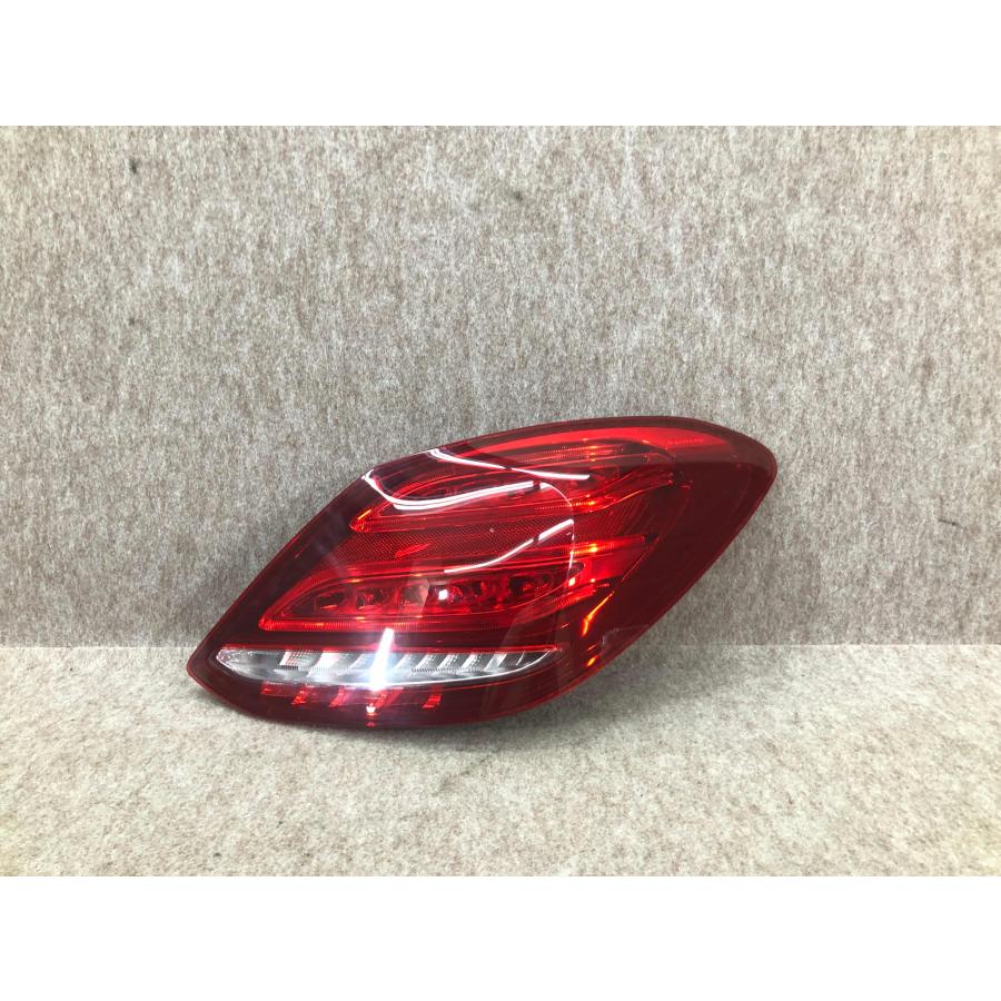 美品 磨き済み ベンツ Cクラス W205 純正 テールライト 右 A2059061457 : 拓海商事ヤフー店 - 通販 - Yahoo ...