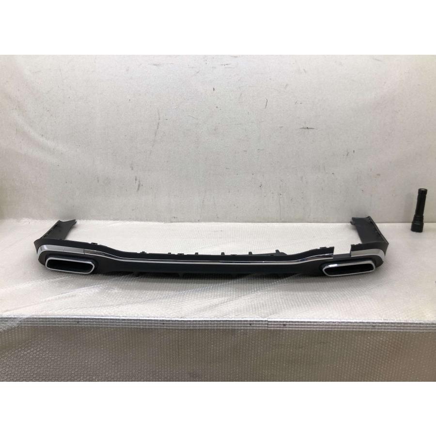 メルセデスベンツ純正 W206 AMG リアバンパーディフューザー A2068854803 : 拓海商事ヤフー店 - 通販 - Yahoo ...