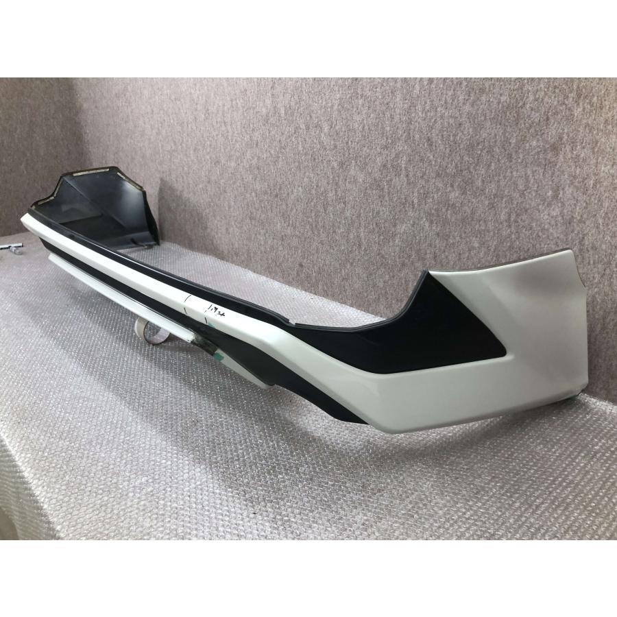 MXAA52/MXAA54/AXAH52/AXAH54 ラブ4/RAV4 TRDリアスポイラー/リップスポイラー TRD52705-AU200 ...