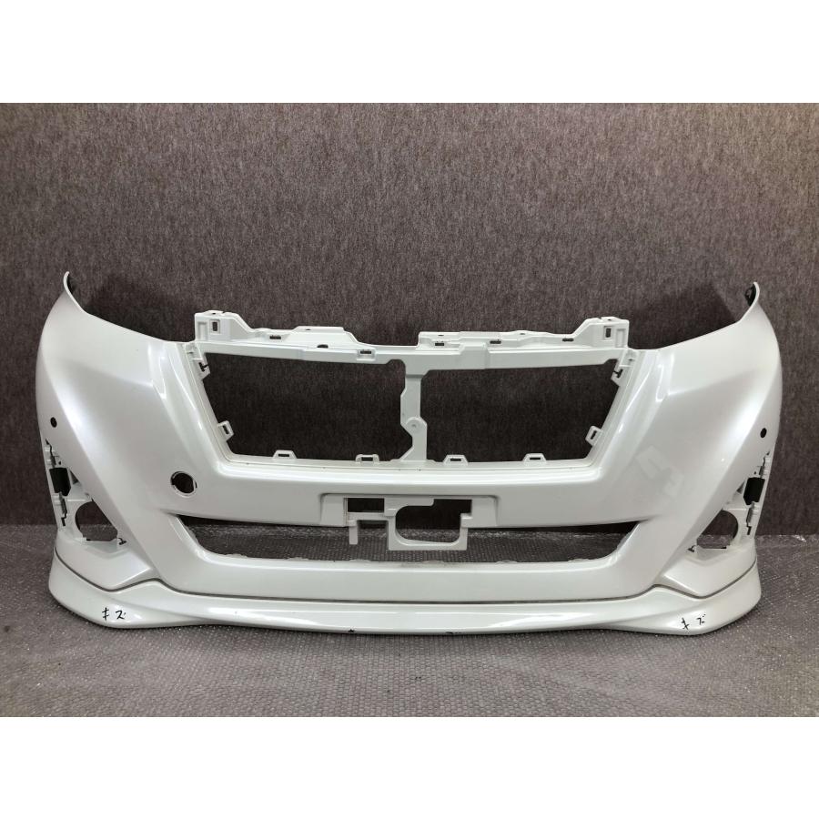 M900A/M910A ルーミー 純正 フロントバンパー 52119-B1350 スポイラー付き : 拓海商事ヤフー店 - 通販 - Yahoo!ショッピング