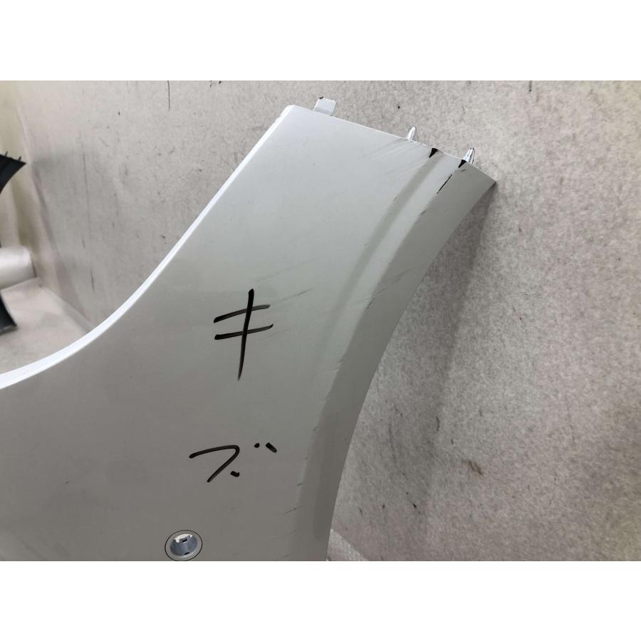 ボルボ V90 S90 フロントバンパー 32136229 :1ZSA22083042:拓海商事ヤフー店 - 通販 - Yahoo!ショッピング