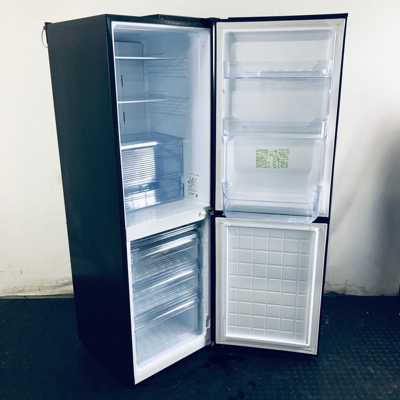 SHARP 冷蔵庫 中古 シャープ SJ-AK31G-B 2021年製 2ドア 310L ブラック ファン式 右開き ファミリー 自社配送エリア内限定 : 家電ドットコム - 通販 ...