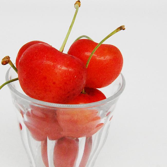 【お届日指定不可】国内最大級 山形県産 さくらんぼ「 紅王 」 3L〜4Lサイズ 約100g × 1パック べにおう 秀 国産 フルーツ 果物 旬 やまがた紅王 : ギフトフルーツ ...