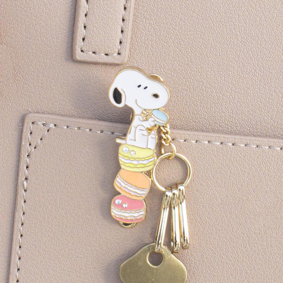 SNOOPY スヌーピー グッズ キーホルダー バッグキークリップmini マカロンとスヌーピー PEANUTS キャラクター チャーム 3carat : ギフト雑貨の3carat - 通販 ...