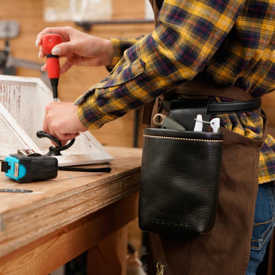 セール中 TOOL-LAB. レザー ワーク ポケット "DOPE ドープ " 小物入れ 栃木レザー ヌメ革 BLACK CAMEL 日本製 ...